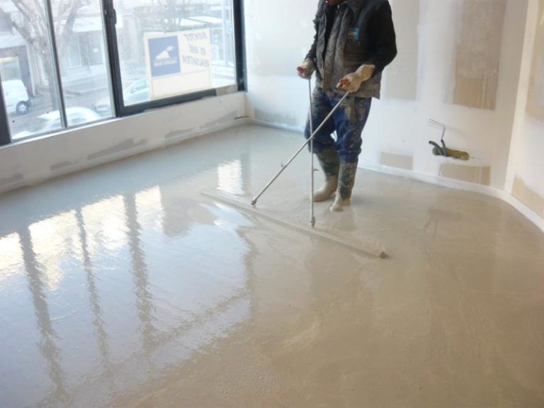 Tout savoir sur la chape fluide Chape liquide® ISOPROM